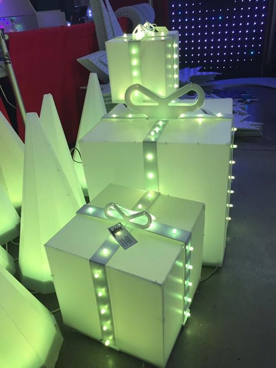 Presents | Quality Coro Props and Decor - Boscoyo Studio